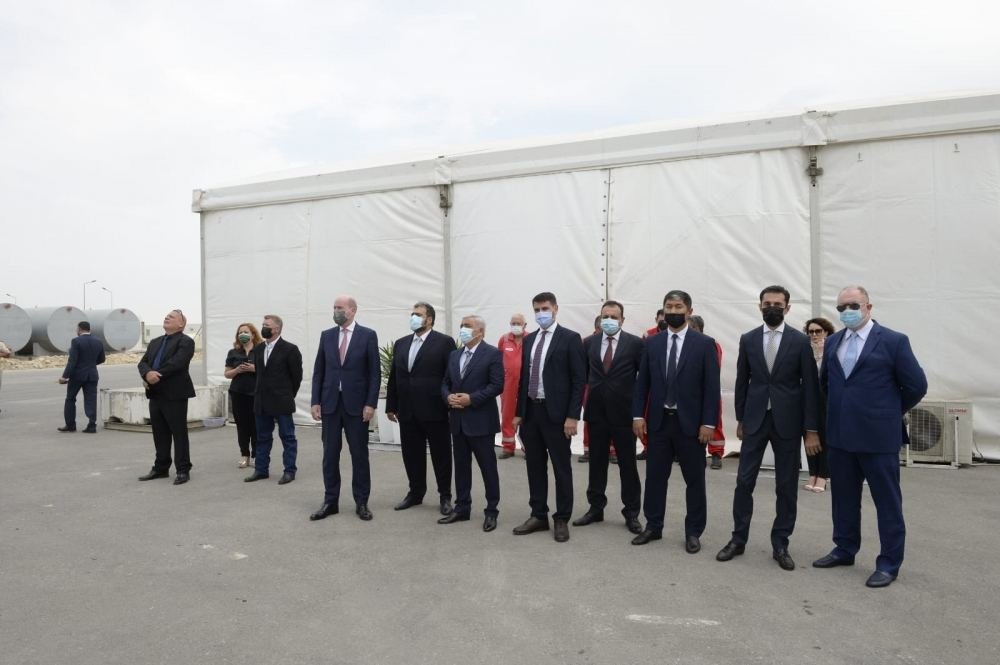 Azerbaijan commissions 'Satti' jack-up rig for drilling in Caspian Sea ...