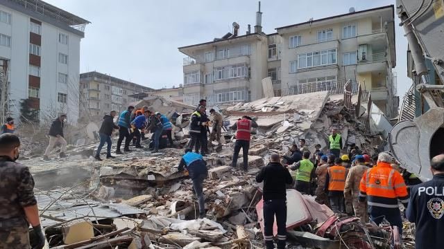 Death toll from earthquake in Turkish Malatya grows - Turkic World